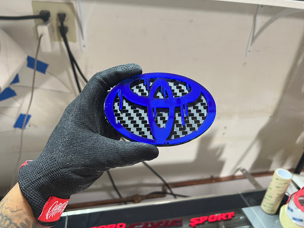 Carbon Look Toyota Drip Badges – Fusion Auto Conceptz